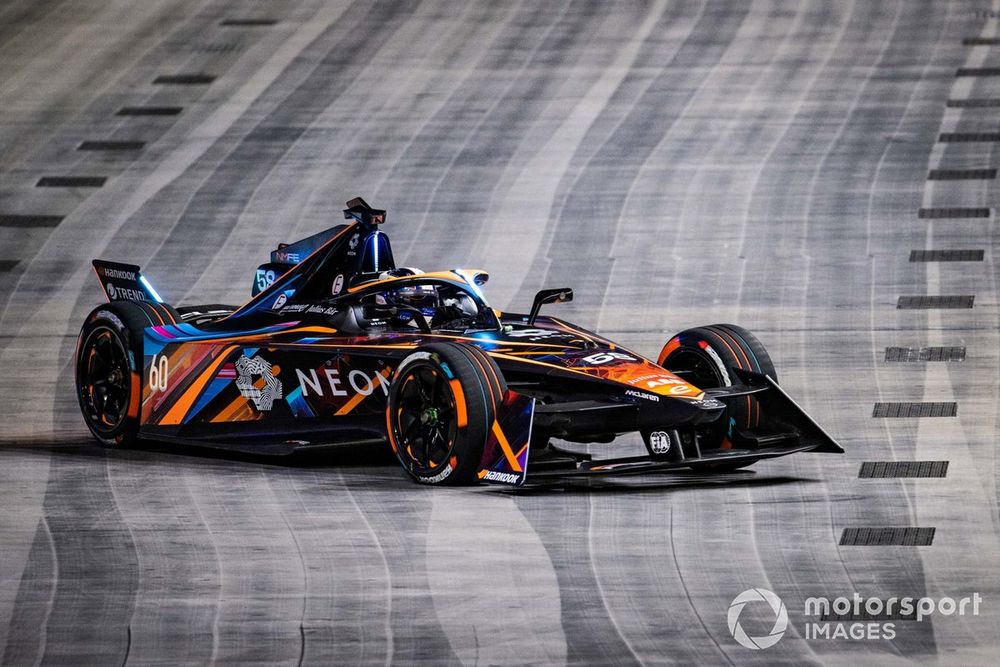 Londra E-Prix I: Dennis şampiyonluğunu ilan etti, Evans kazandı ...