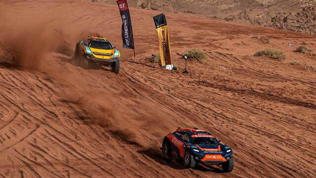 2022 Desert X Prix Race Highlights - Extreme E Videos