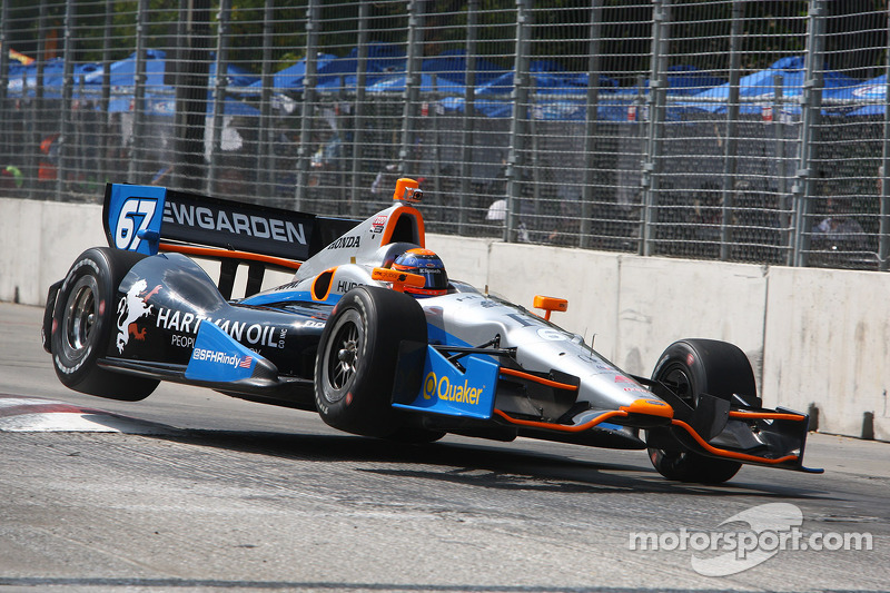 Newgarden claims career first Firestone Fast 6, starts 5th in Baltimore