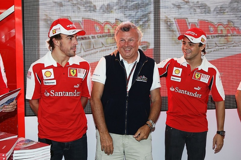 Legendary Ferrari F1 photographer Ercole Colombo knighted by Italian ...