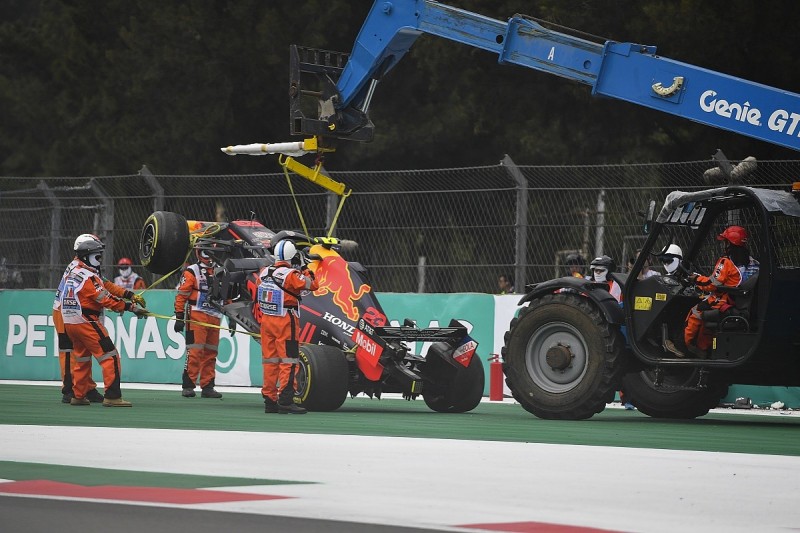 Red Bull "thin on spare parts" after Albon's Mexico F1 FP2 crash