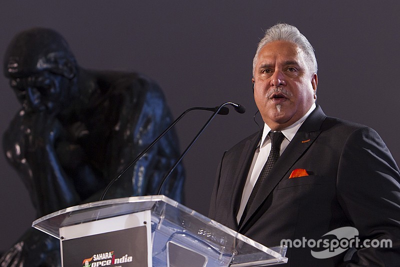 Vijay Mallya honoured in FMSCI Awards