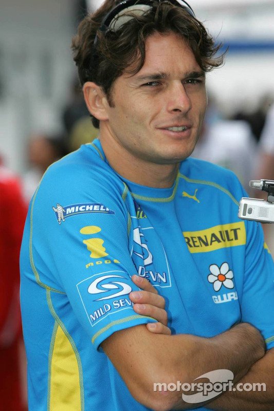 Giancarlo Fisichella at GP de Brasil - Fórmula 1 Fotos